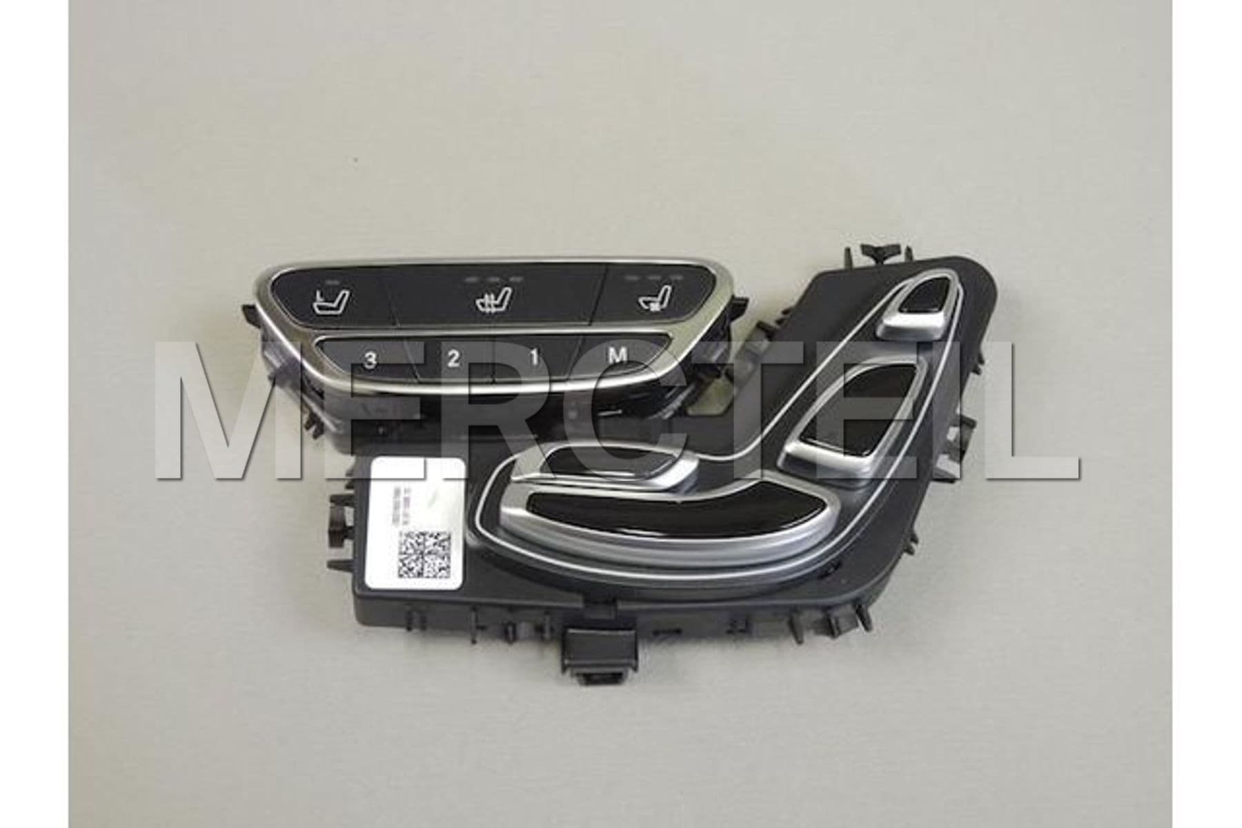 Buy the spare part Mercedes-Benz A22290506019J01 switch block