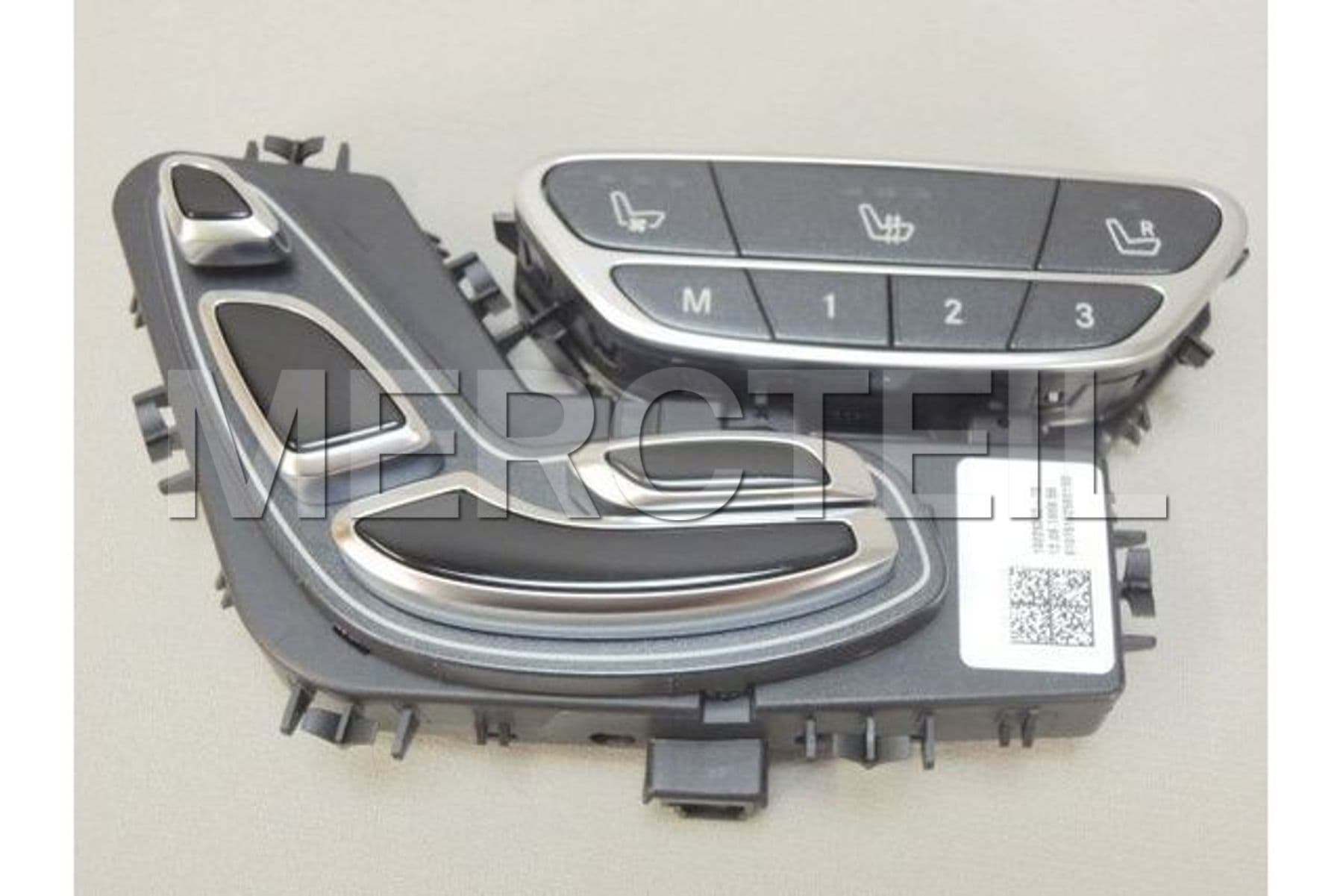 Buy the spare part Mercedes-Benz A2229051251649J01 switch block
