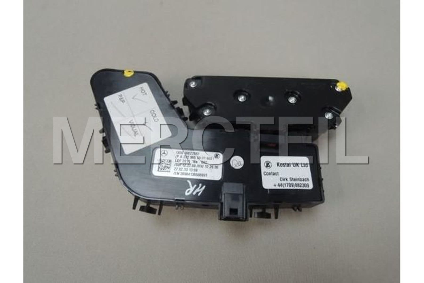 Buy the spare part Mercedes-Benz A22290556019J01 switch block