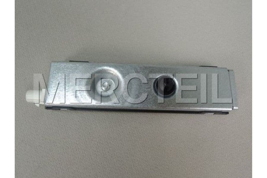 Buy the spare part Mercedes-Benz A2229055904 antenna amplifier