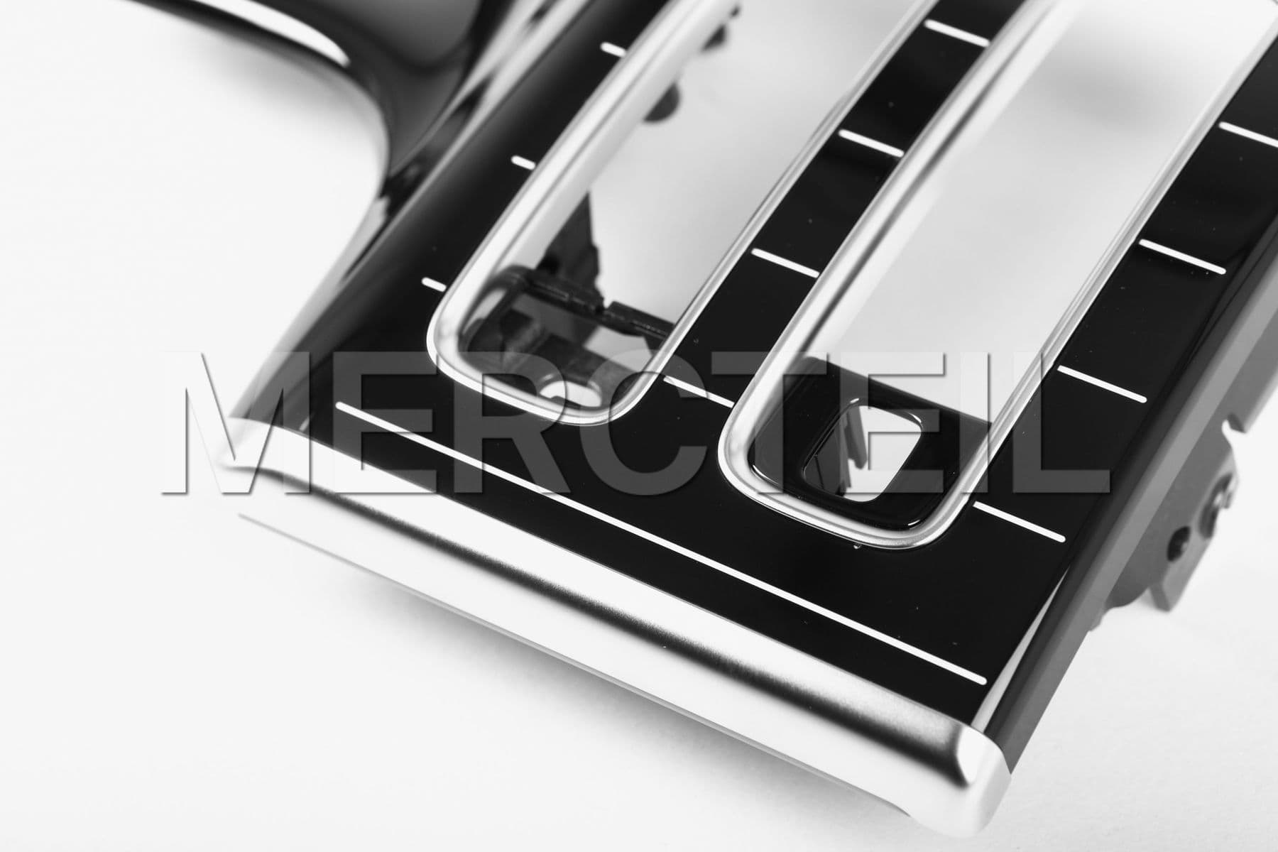 Buy the spare part Mercedes-Benz A2236808105 trim strip