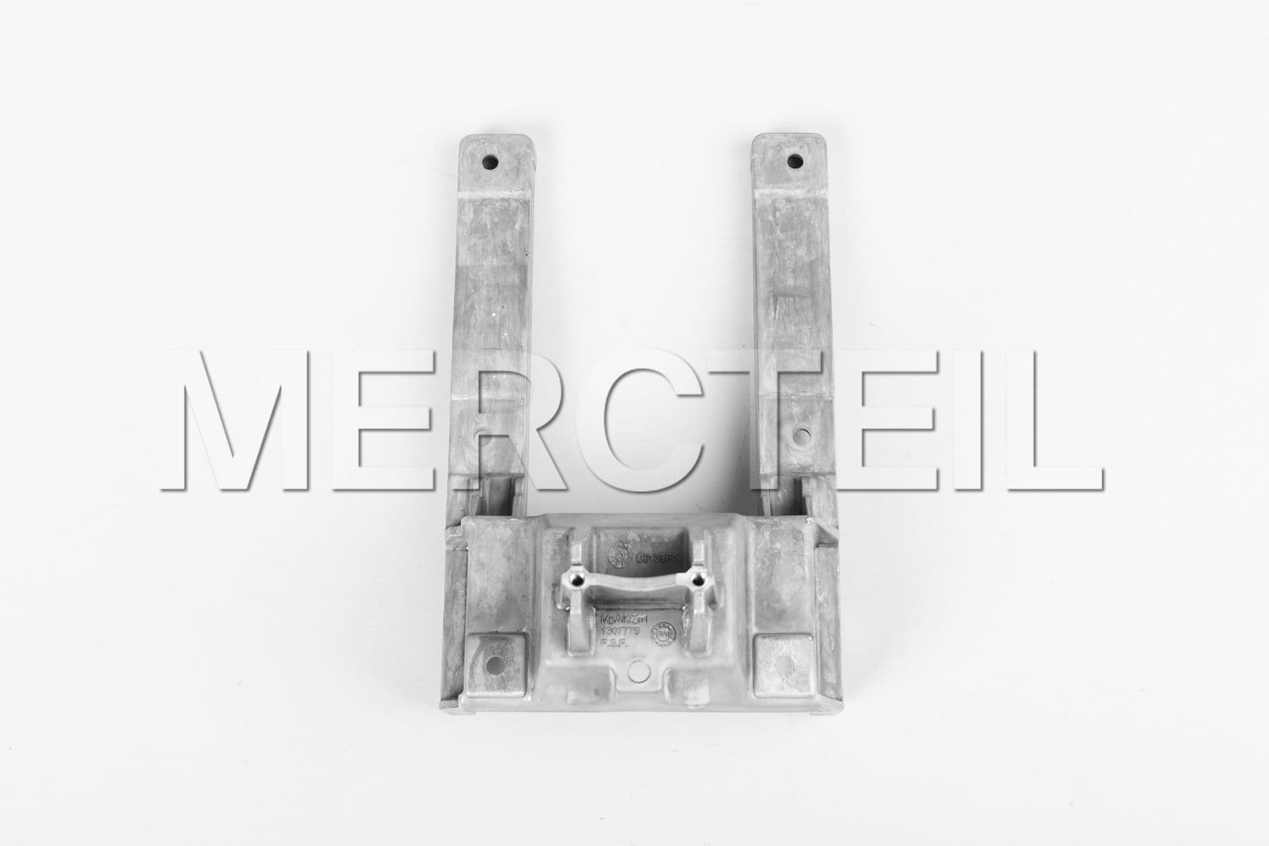 Buy the spare part Mercedes-Benz A2238100100 reinforcement