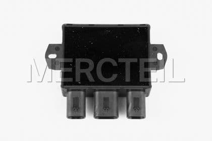 Buy the spare part Mercedes-Benz A2239052000 rear switch module
