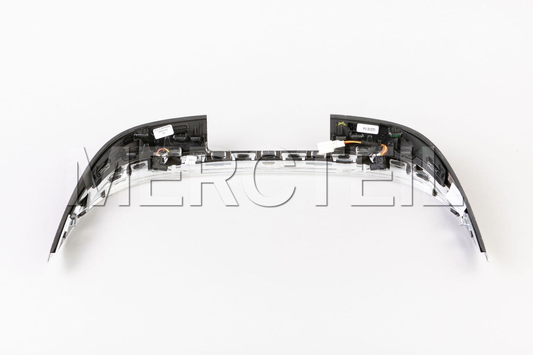 Buy the spare part Mercedes-Benz A2239107511 mounting strip