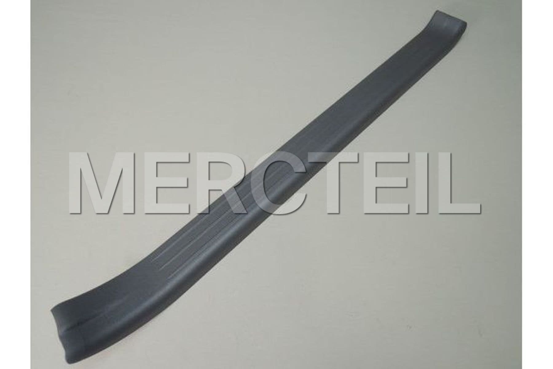 Buy the spare part Mercedes-Benz A23068001359C75 rail