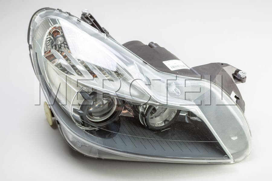 Buy the spare part Mercedes-Benz A2308204659 lighting unit