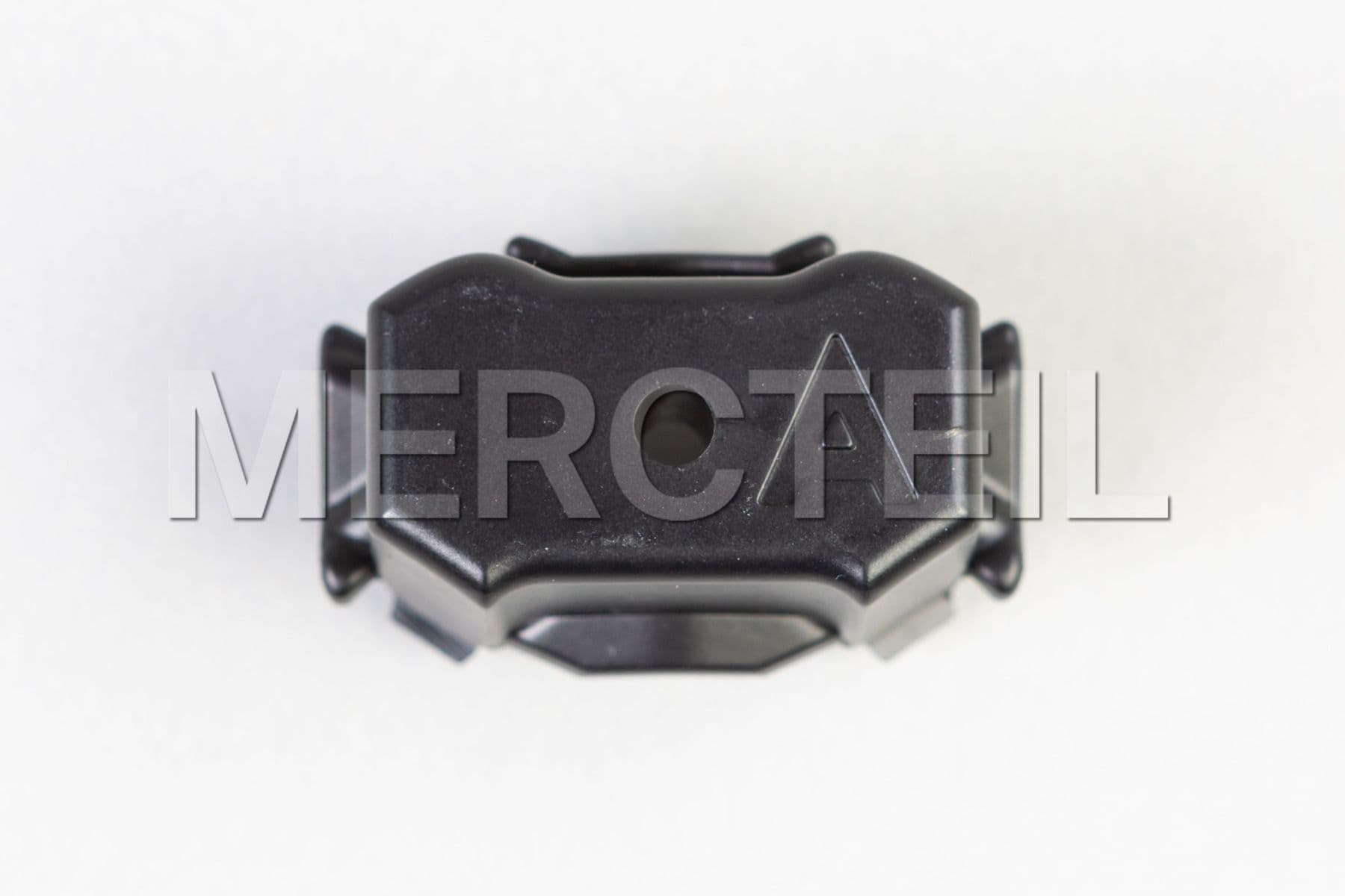Buy the spare part Mercedes-Benz A2318851314 bracket
