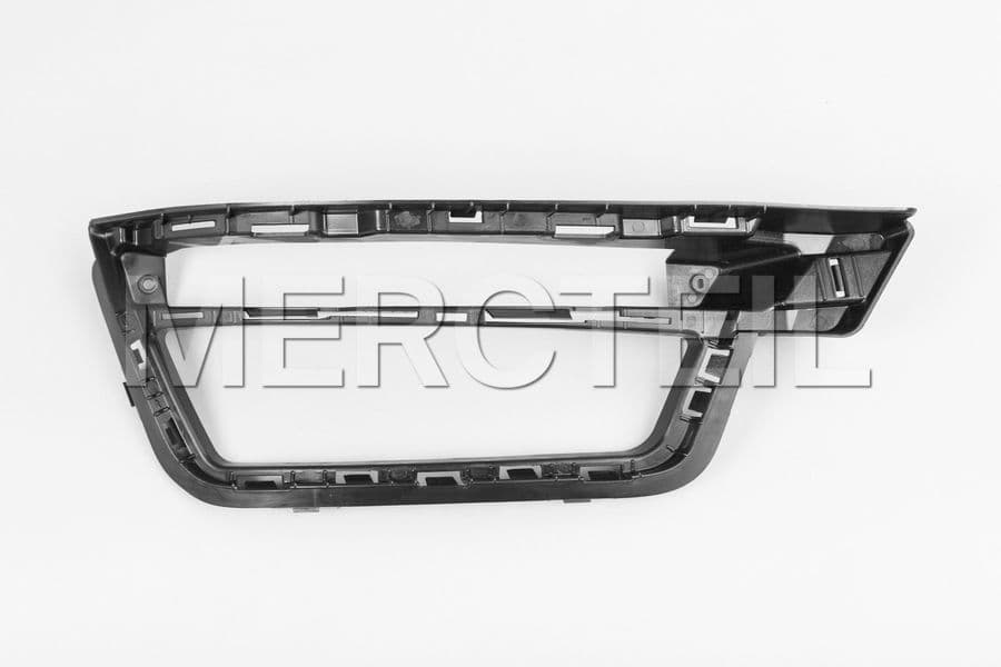 Buy the spare part Mercedes-Benz A2318851465 frame segment