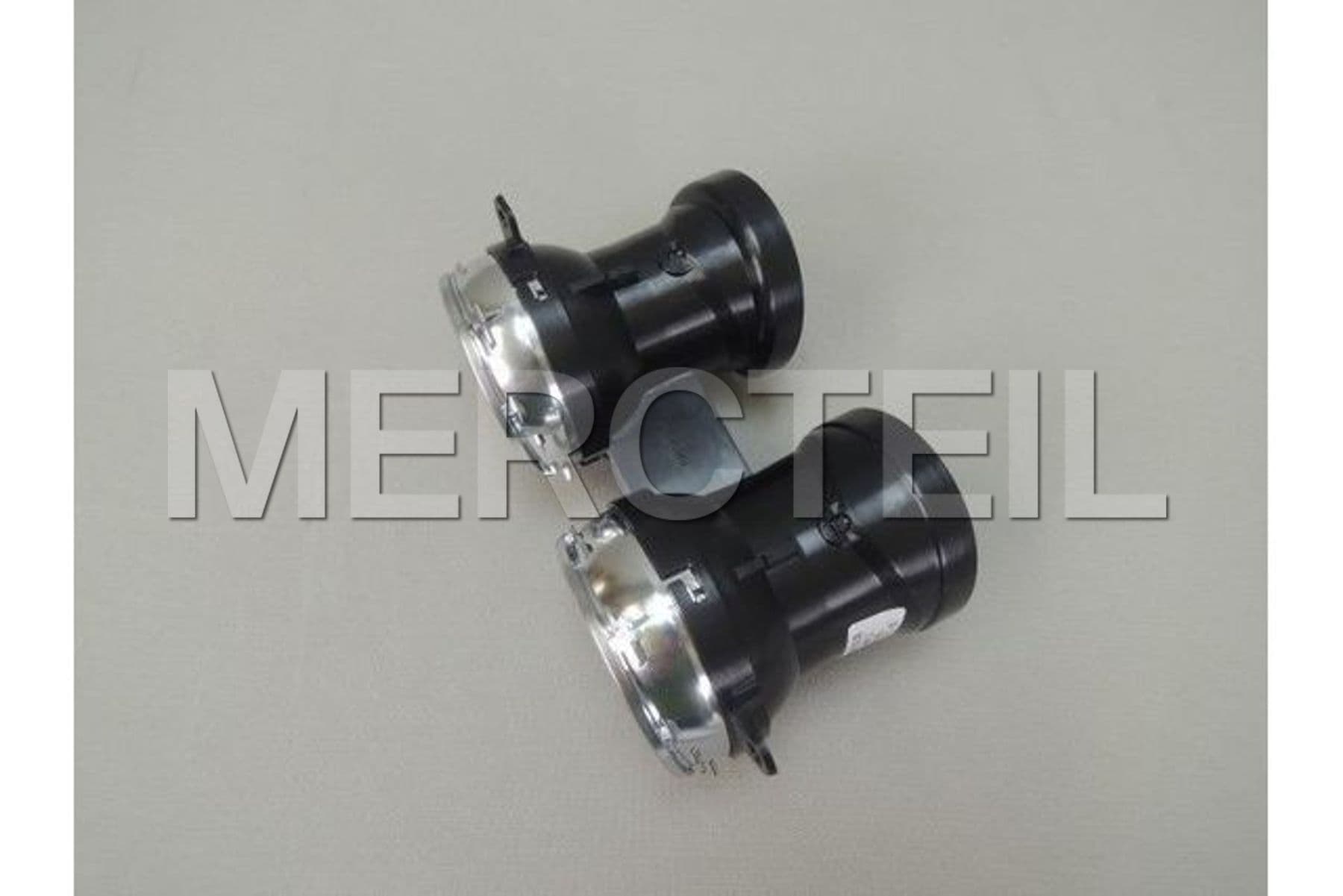Buy the spare part Mercedes-Benz A2388300200 air nozzle