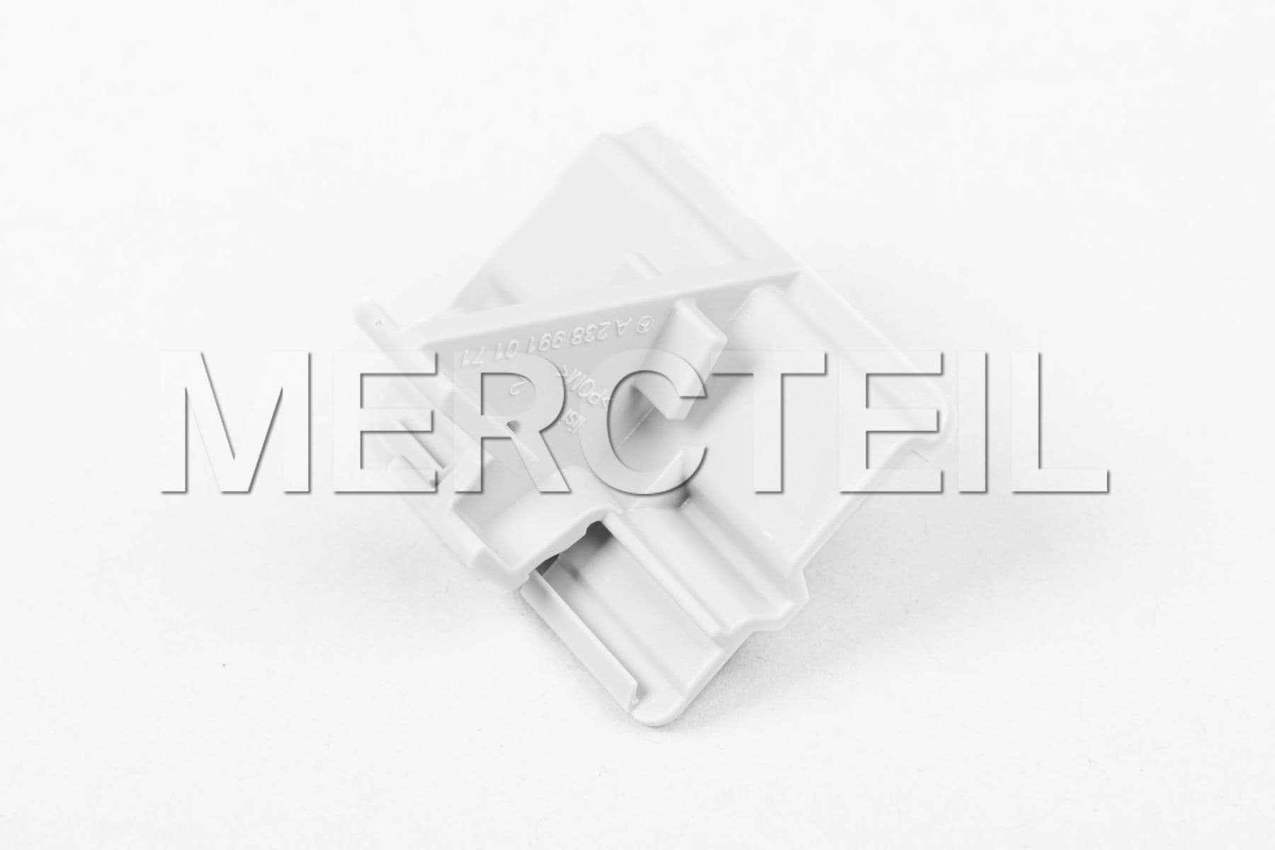 Buy the spare part Mercedes-Benz A2389910171 mounting clip