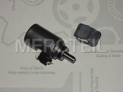 Buy the spare part Mercedes-Benz A2402701700 pressure valve
