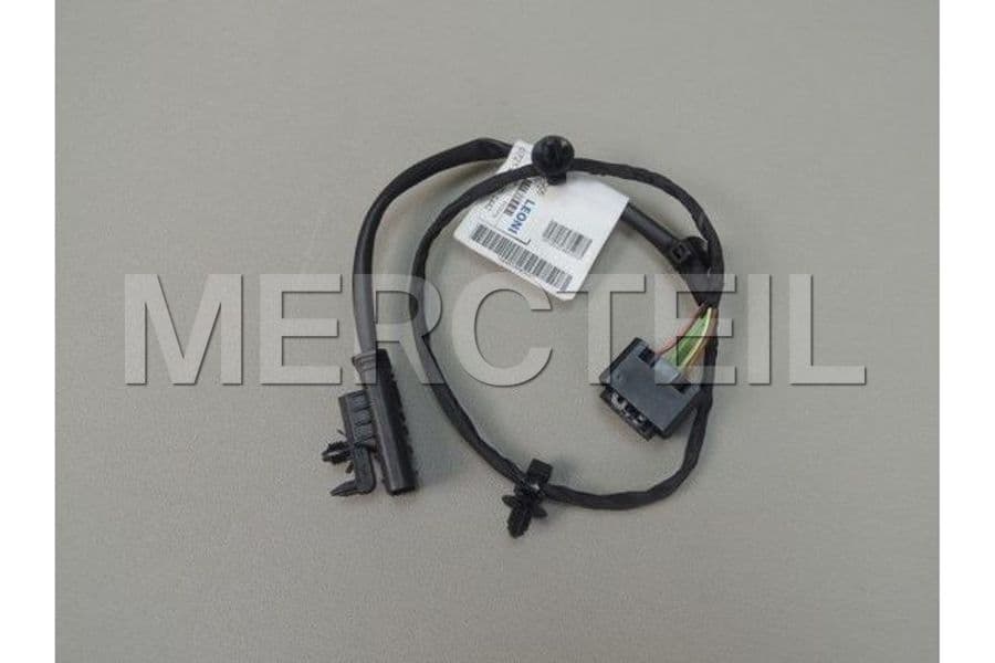 Buy the spare part Mercedes-Benz A2465408305 electrical wiring harness