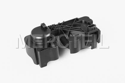 Buy the spare part Mercedes-Benz A2468700558 limit switch