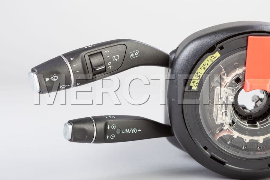 Buy the spare part Mercedes-Benz A24690039209051 control unit
