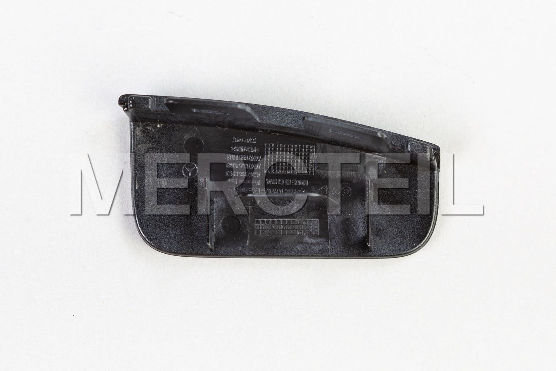 Buy the spare part Mercedes-Benz A2478851103 cover towing eye