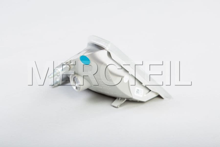 Buy the spare part Mercedes-Benz A2518200956 exterior lamp