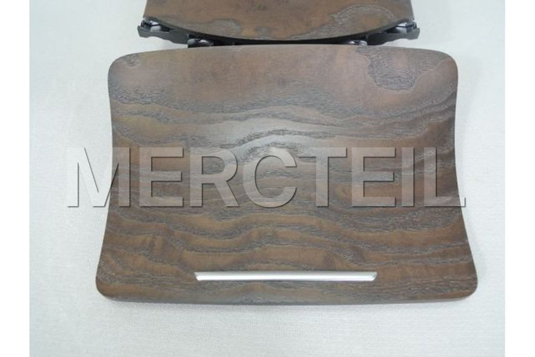 Buy the spare part Mercedes-Benz A2536806502 cover molding