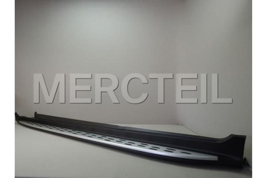 Buy the spare part Mercedes-Benz A2536900155 trim step