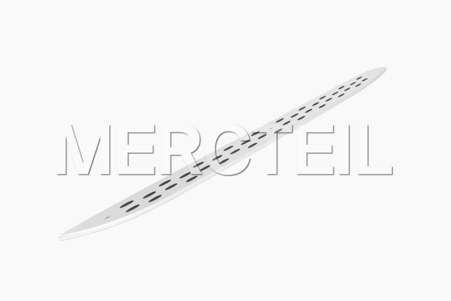 Buy the spare part Mercedes-Benz A2536905403 step insert