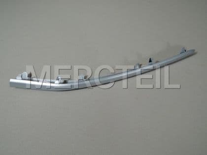 Buy the spare part Mercedes-Benz A2538853302 ornamental molding