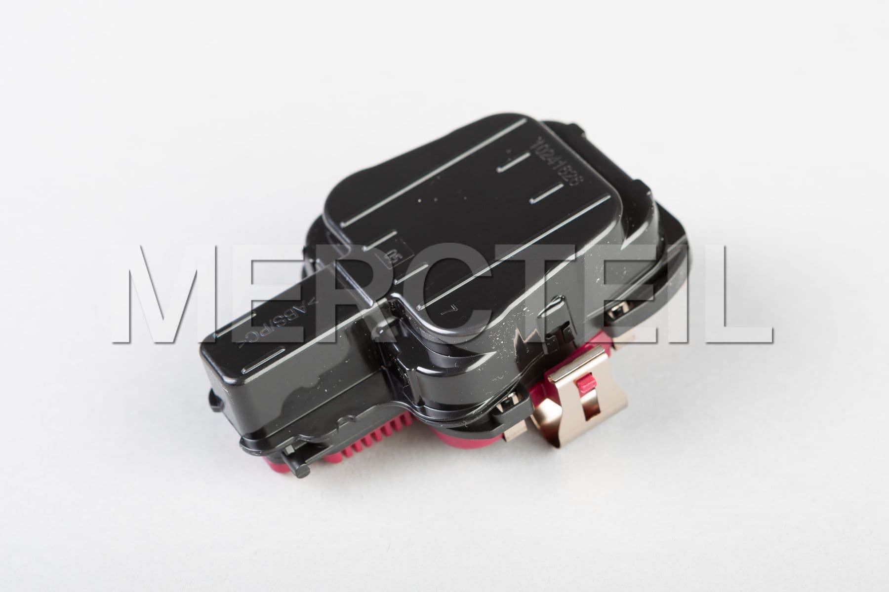 Buy the spare part Mercedes-Benz A2539008107 control unit complete