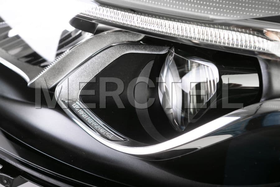 Buy the spare part Mercedes-Benz A2539060901 headlamp unit