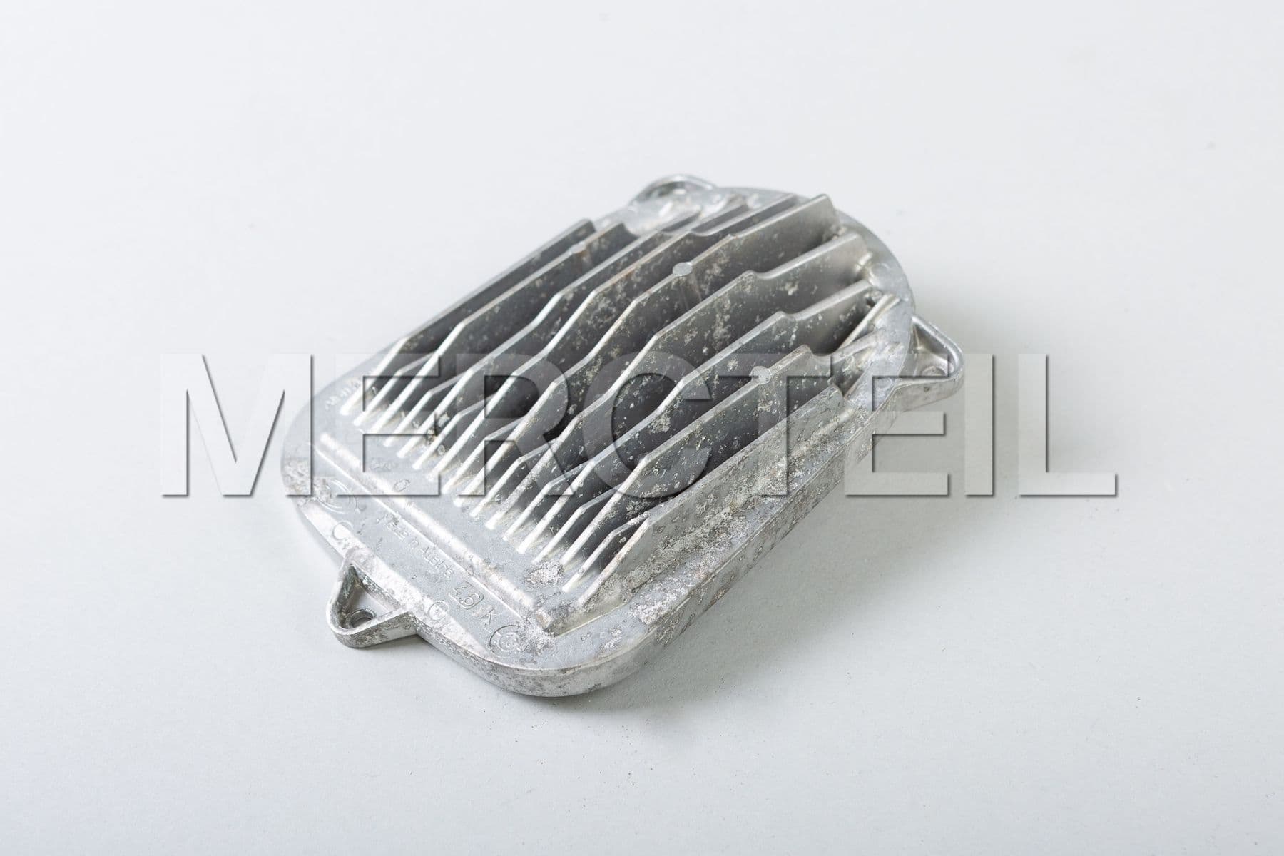 Buy the spare part Mercedes-Benz A2539066600 led module