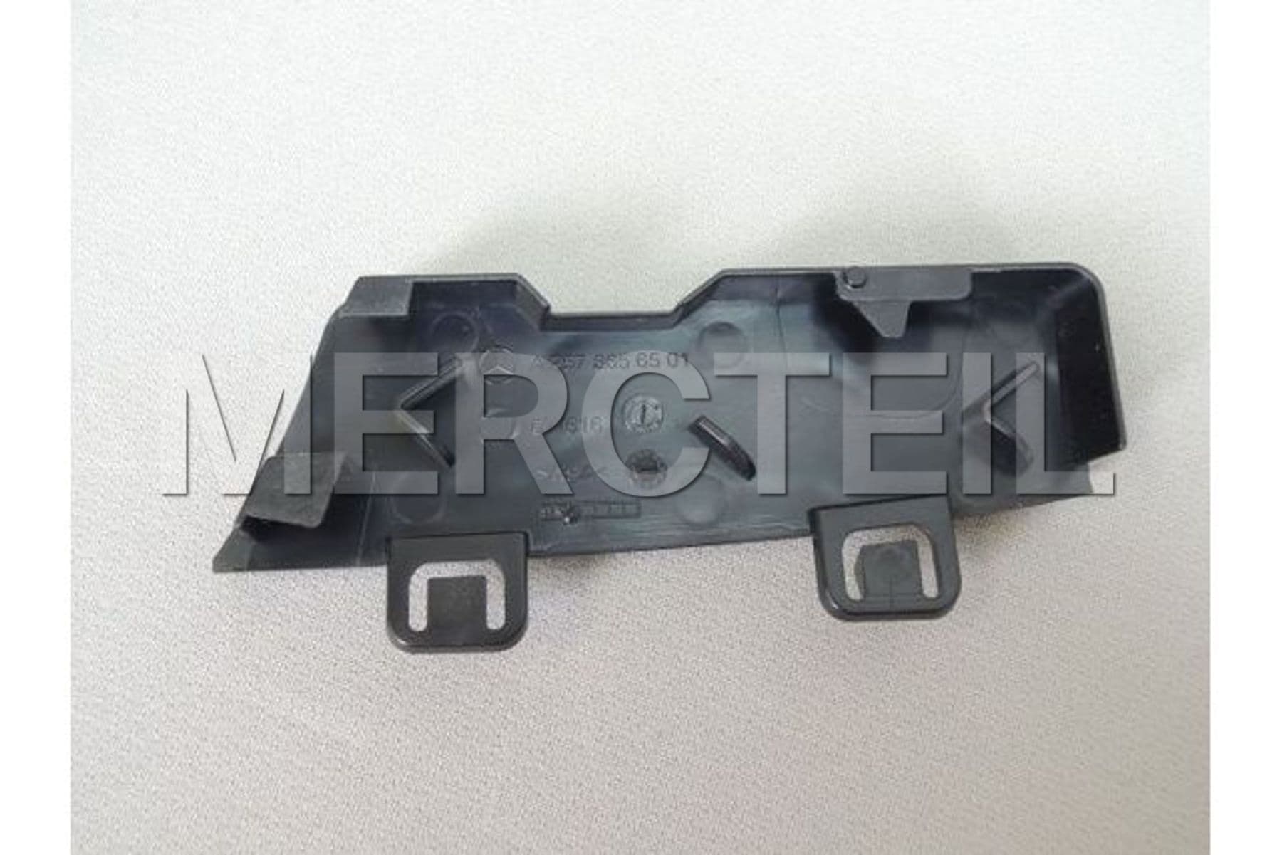Buy the spare part Mercedes-Benz A2578856501 cover towing eye
