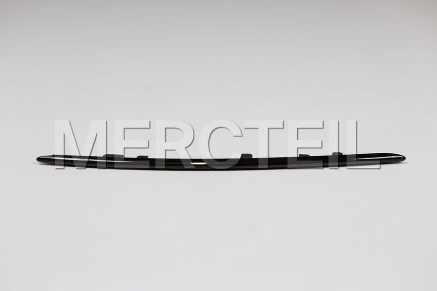 Buy the spare part Mercedes-Benz A2578859201 ornamental molding