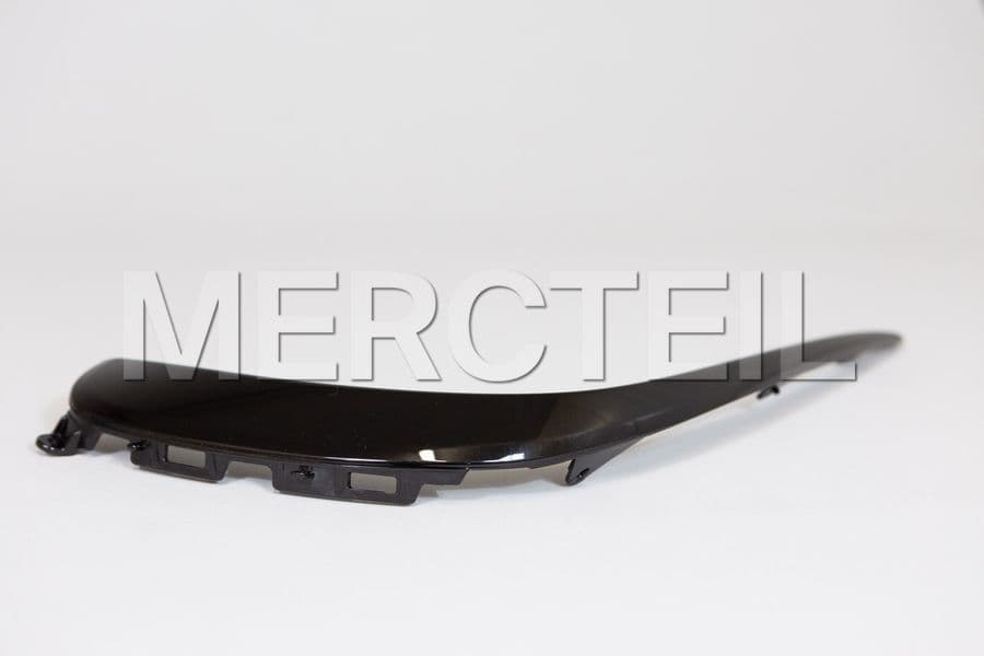 Buy the spare part Mercedes-Benz A2578859701 trim strip