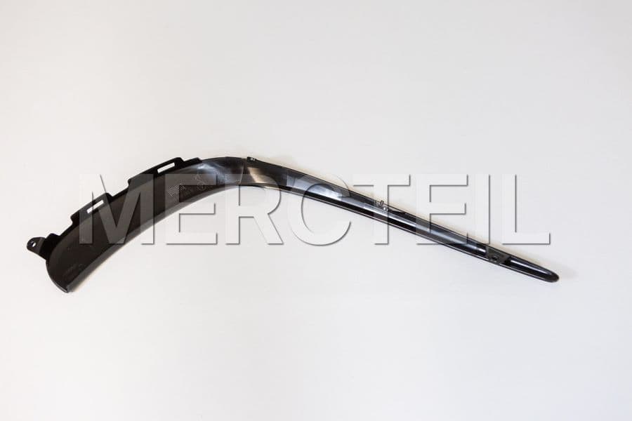 Buy the spare part Mercedes-Benz A2578859701 trim strip