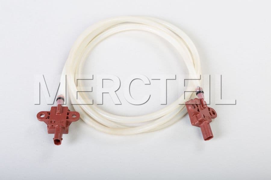 Buy the spare part Mercedes-Benz A2579050000 pressure sensor