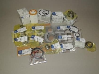 Buy the spare part Mercedes-Benz A2720300713 rs guide wheel