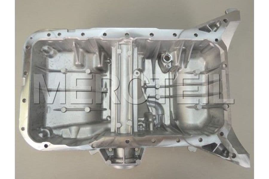 Buy the spare part Mercedes-Benz A2760105112 oil sump