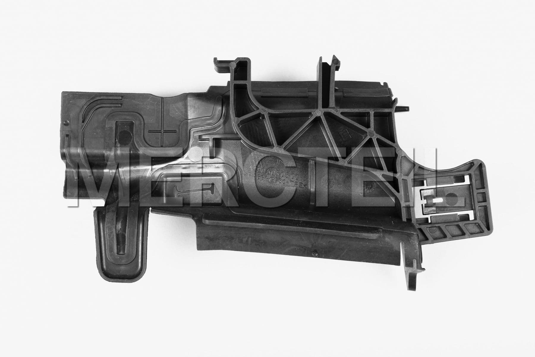 Buy the spare part Mercedes-Benz A2905050500 air duct segment