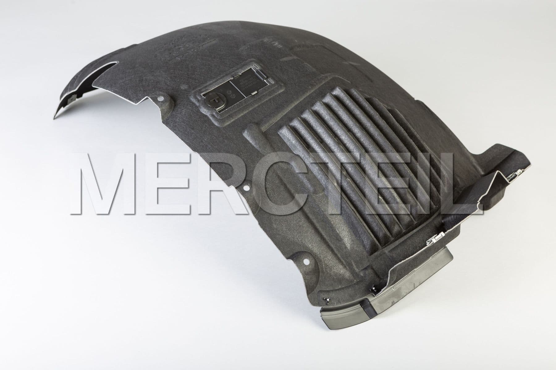 Buy the spare part Mercedes-Benz A2906906800 lining wheel arch
