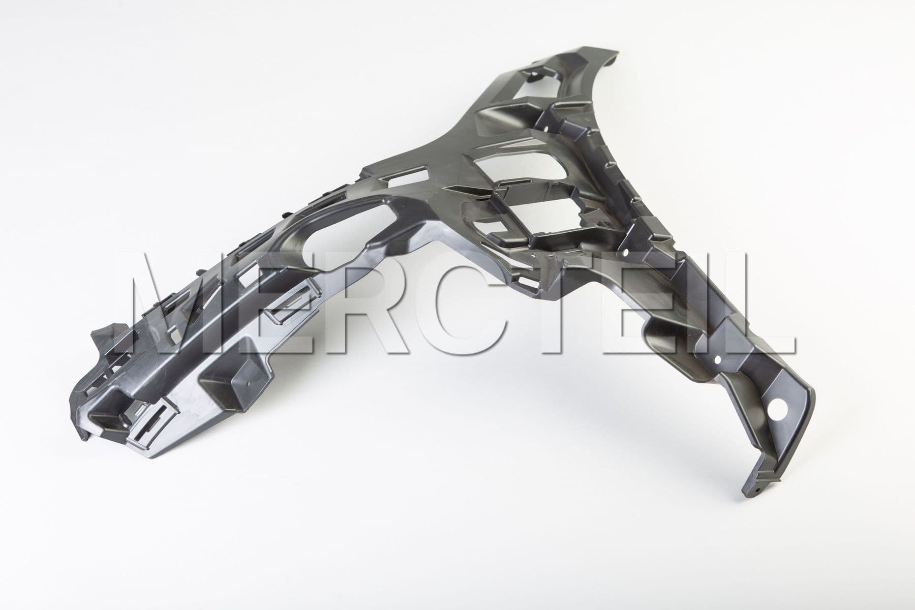 Buy the spare part Mercedes-Benz A2908856300 basic carrier for bumper