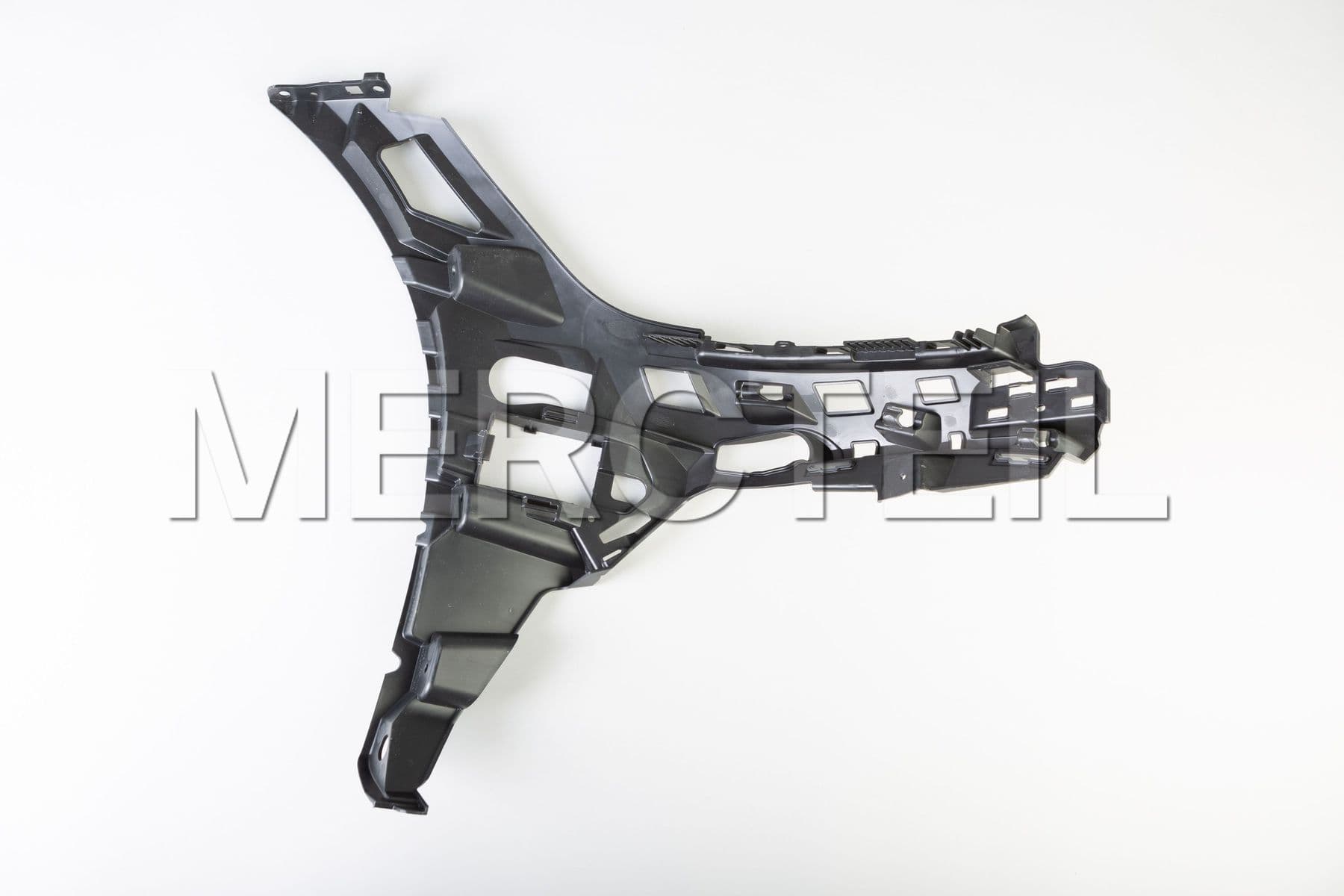 Buy the spare part Mercedes-Benz A2908856300 basic carrier for bumper