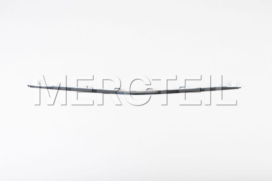 Buy the spare part Mercedes-Benz A2908856901 trim strip