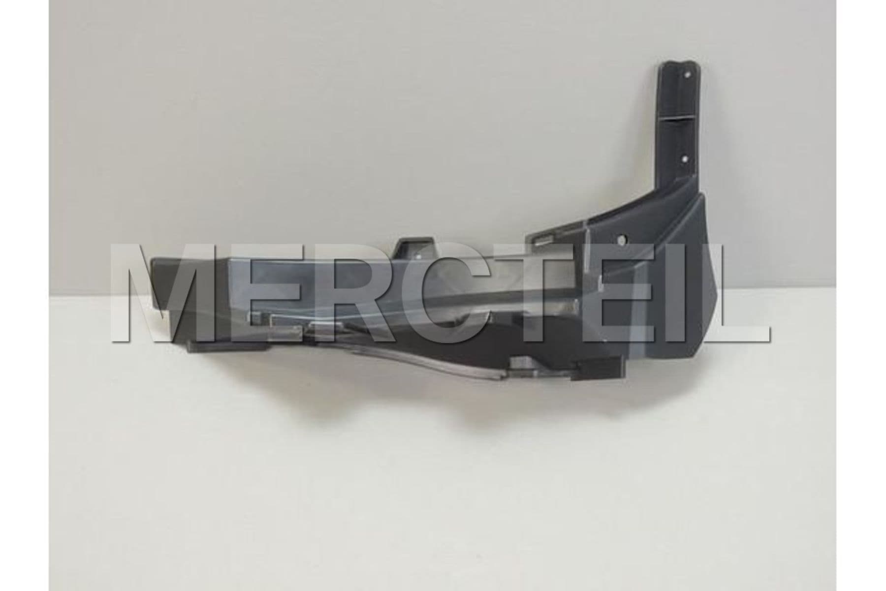Buy the spare part Mercedes-Benz A2928850524 cover bumper area