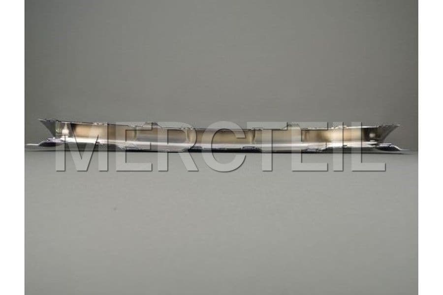 Buy the spare part Mercedes-Benz A2928855822 cover bumper area