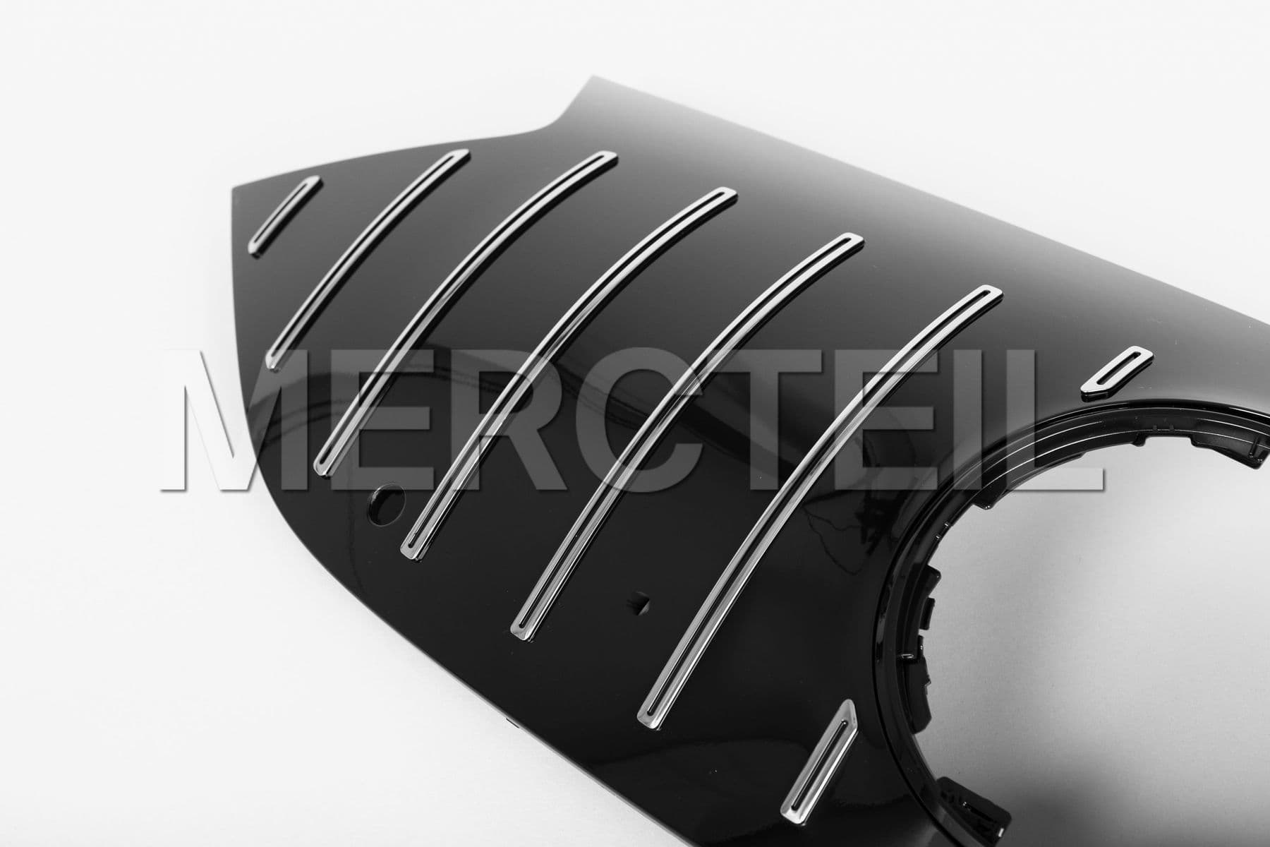 Buy the spare part Mercedes-Benz A2958806001 radiator grille