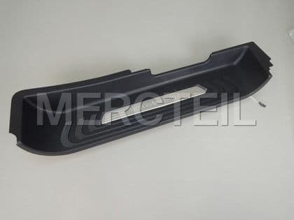 Buy the spare part Mercedes-Benz A44768019069051 trim panel entrance