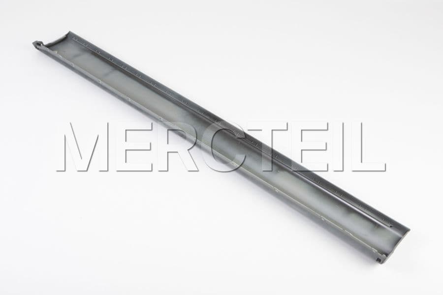 Buy the spare part Mercedes-Benz A44769056019999 paneling