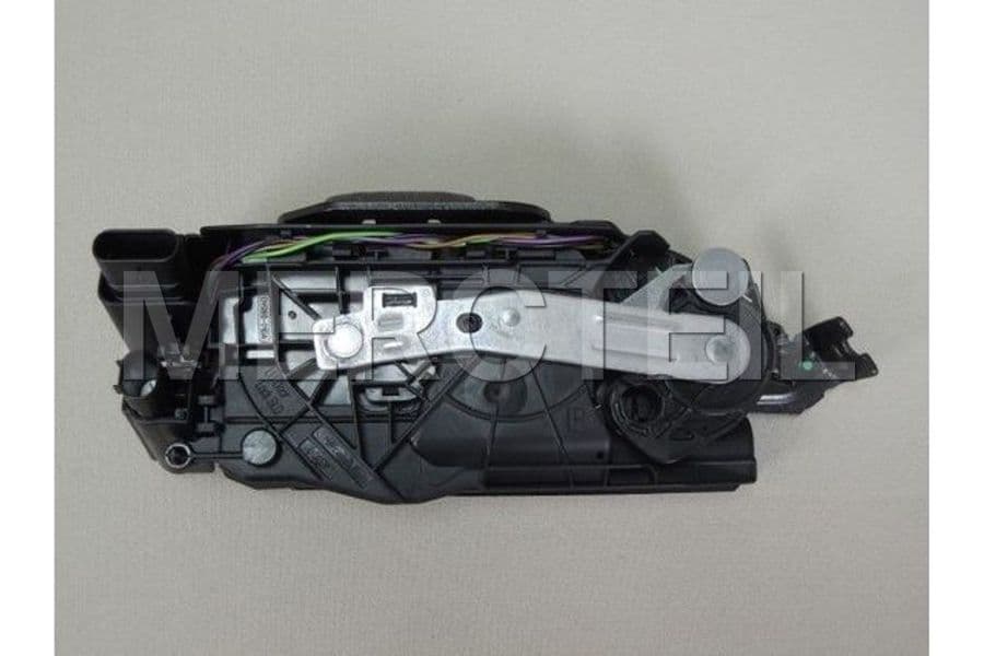 Buy the spare part Mercedes-Benz A4477301002 door lock