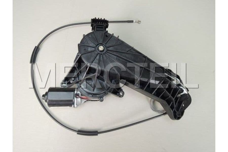 Buy the spare part Mercedes-Benz A4477603300 door actuation