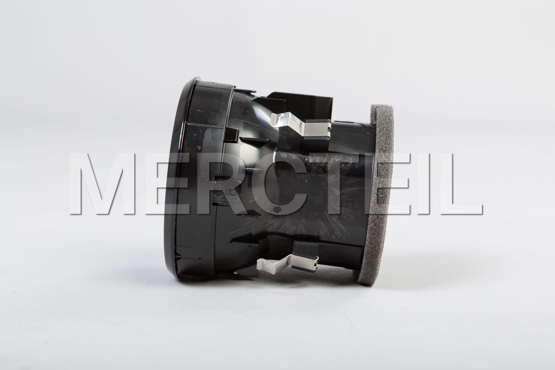 Buy the spare part Mercedes-Benz A44783085022A17 air vent