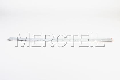 Buy the spare part Mercedes-Benz A44788533002A76 footplate