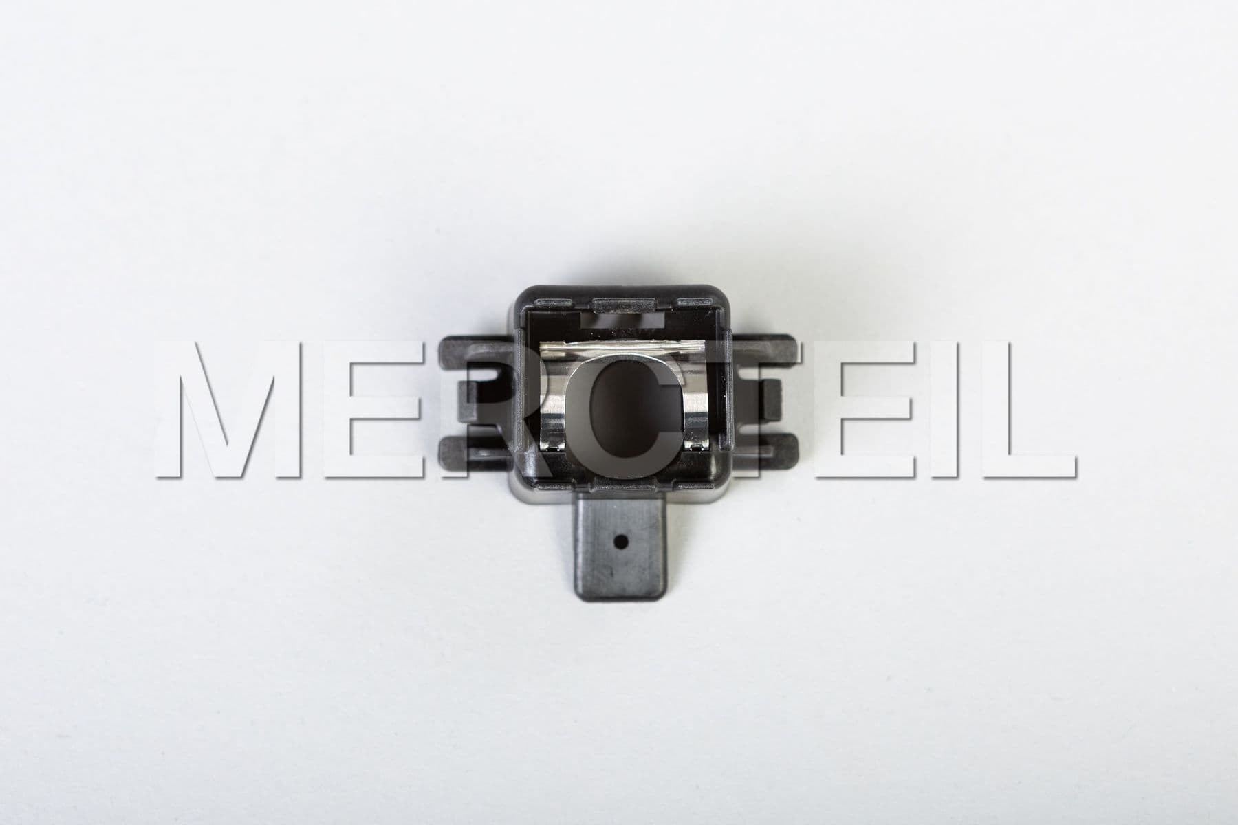 Buy the spare part Mercedes-Benz A44788818009051 retaining bracket