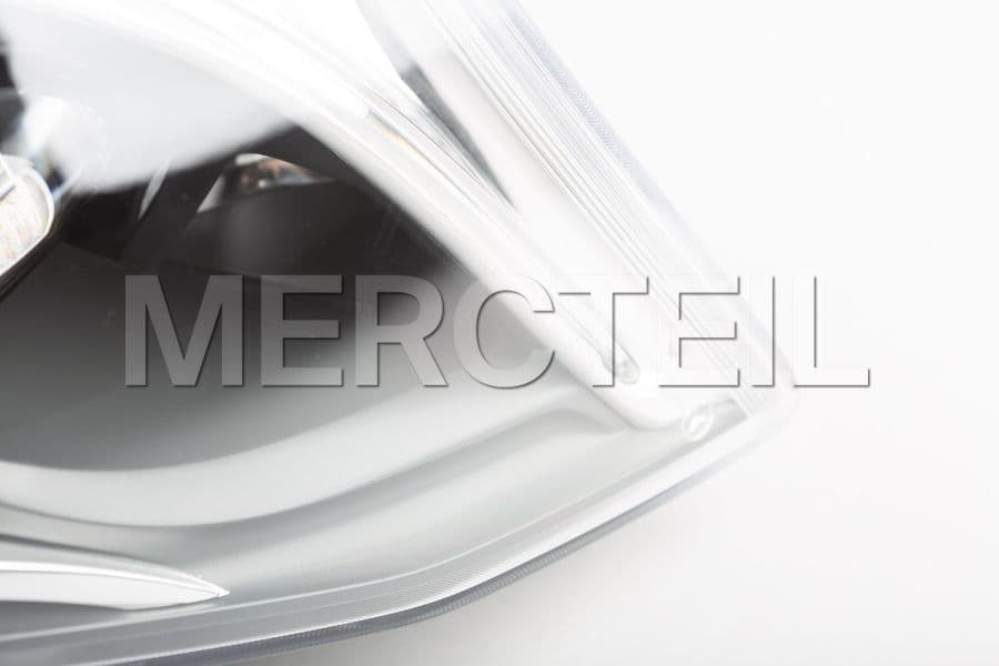 Buy the spare part Mercedes-Benz A4479065400 headlamp unit